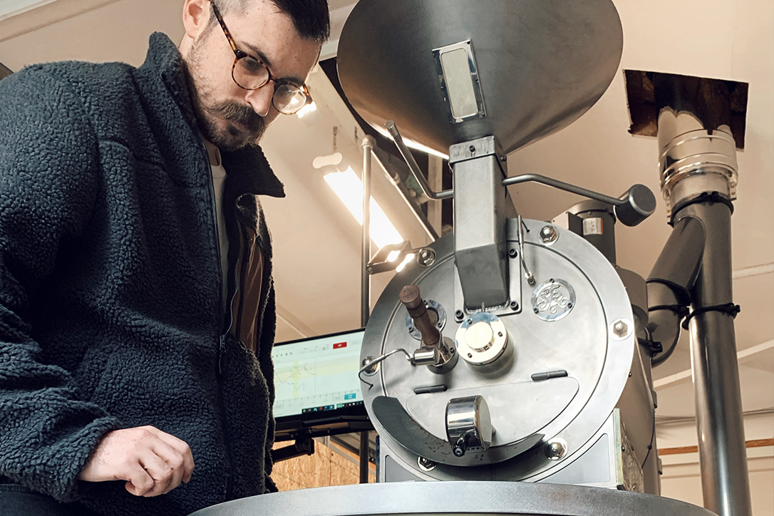 A Roaster’s Story – Dulcis Micro Roast